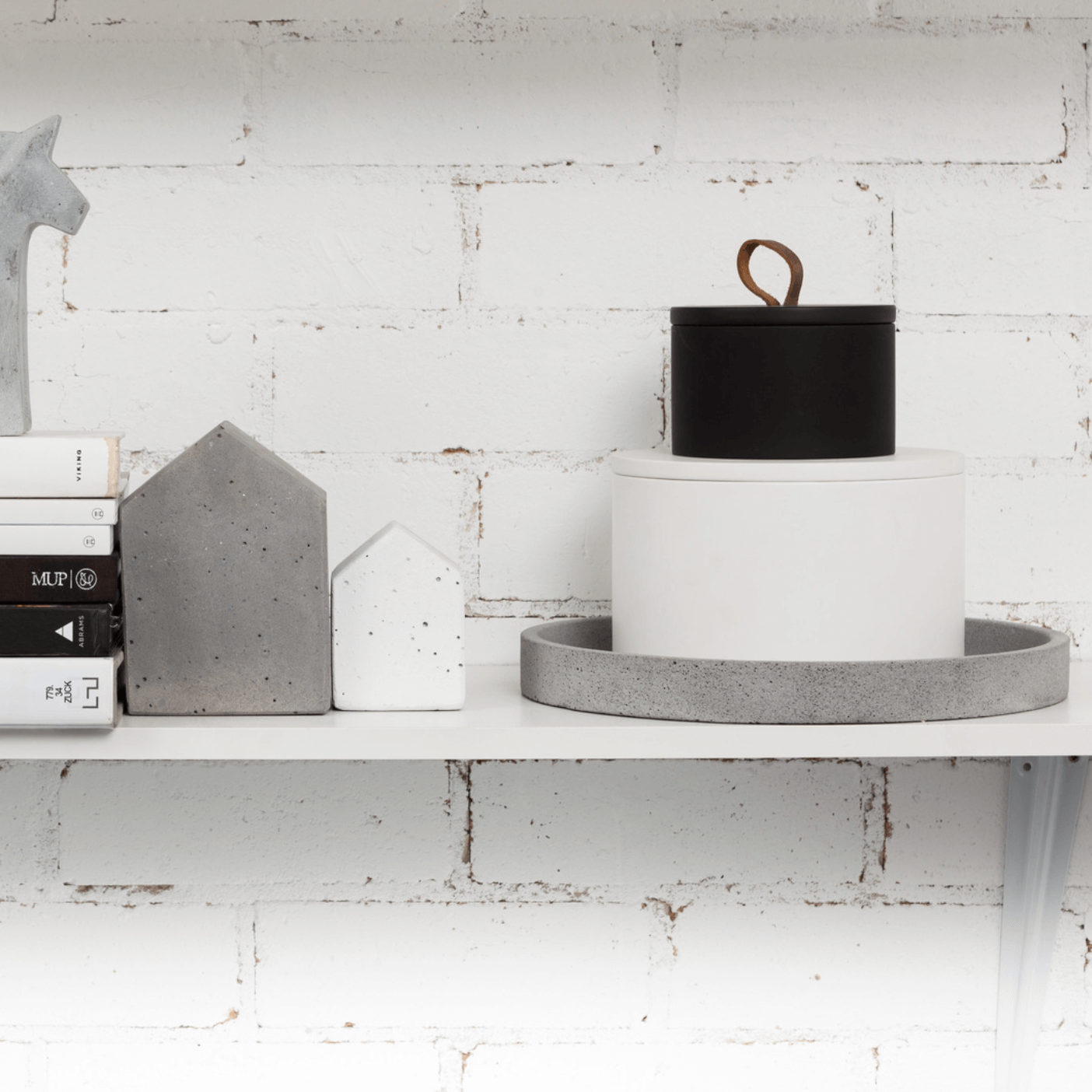 Isla Concrete Round Tray XS - CLU Living Pty Ltd