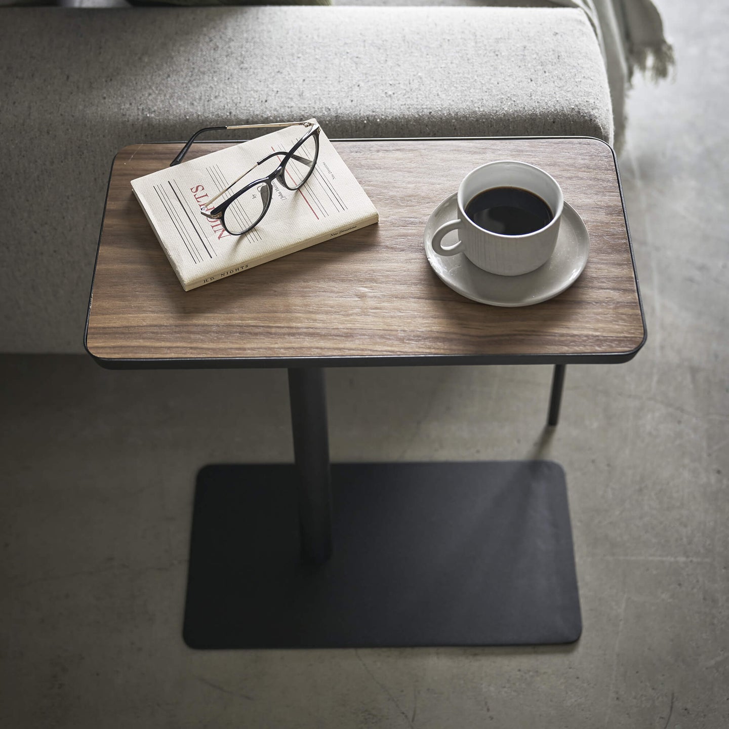 Tower Sliding Side Table | Black – CLU Living Pty Ltd