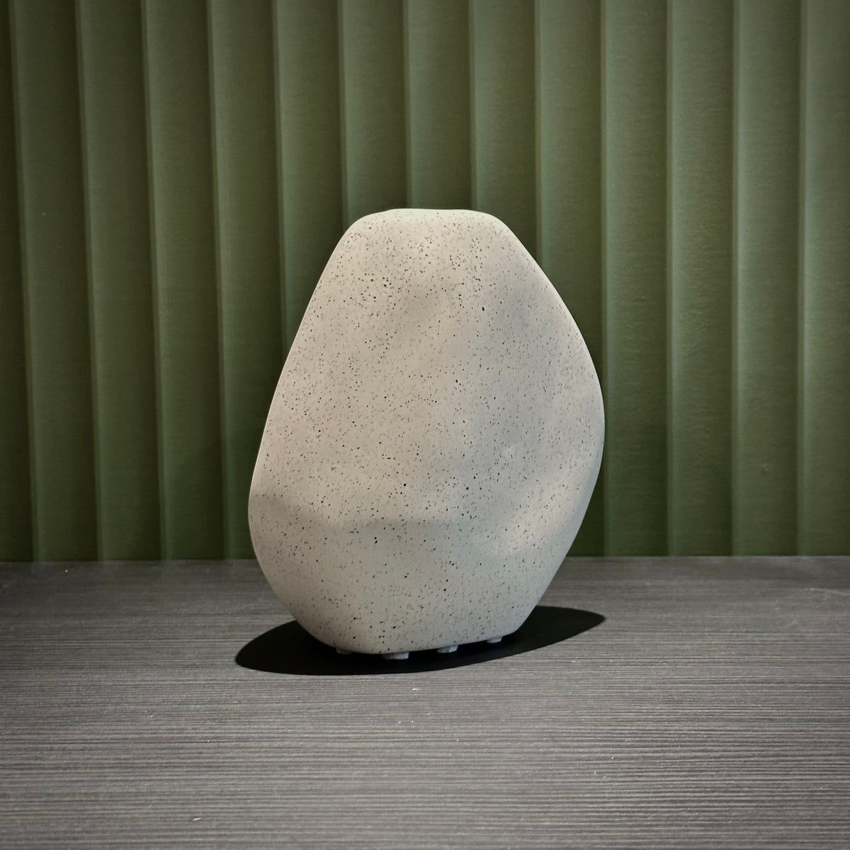 Pebble Vase - CLU Living Pty Ltd