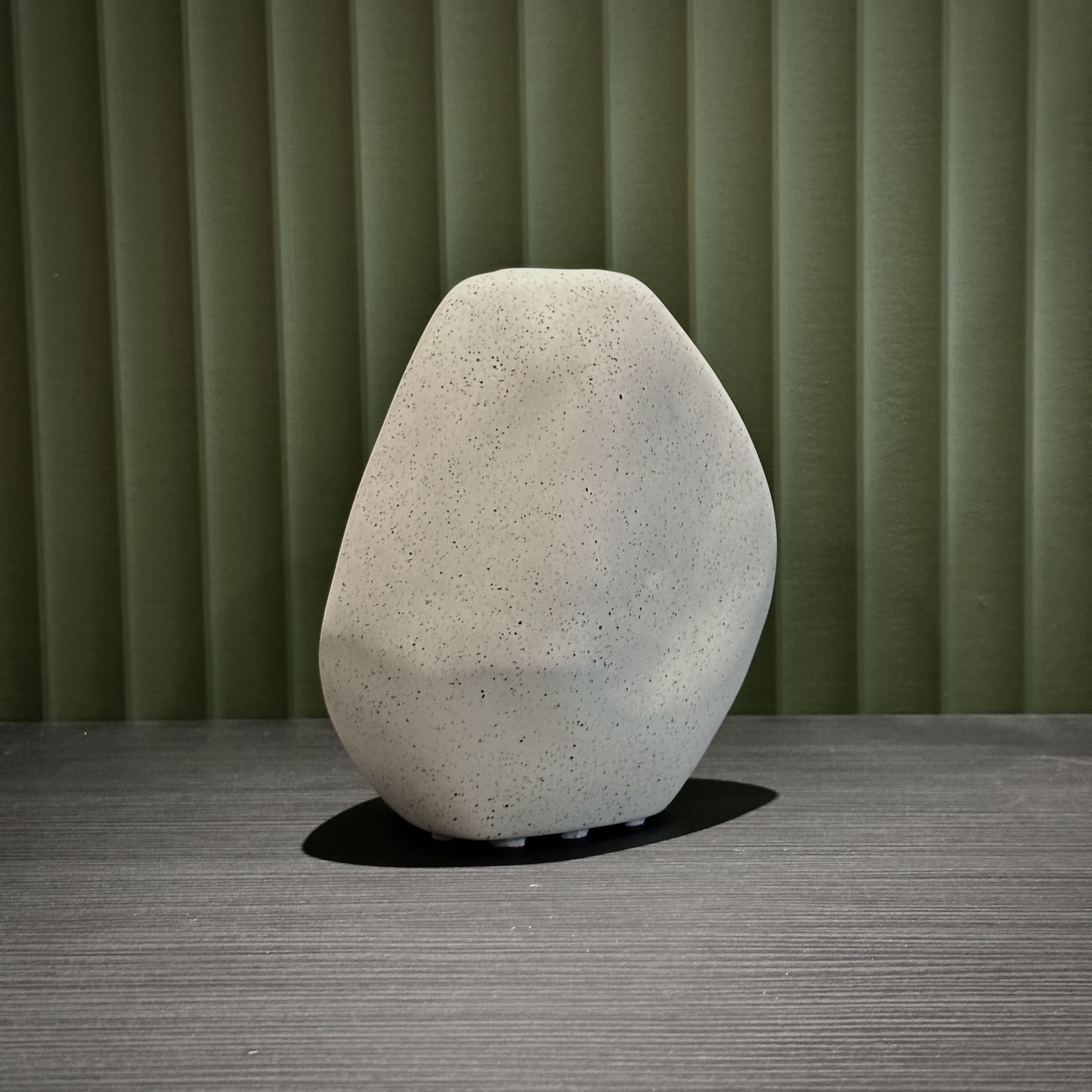 Pebble Vase - CLU Living Pty Ltd